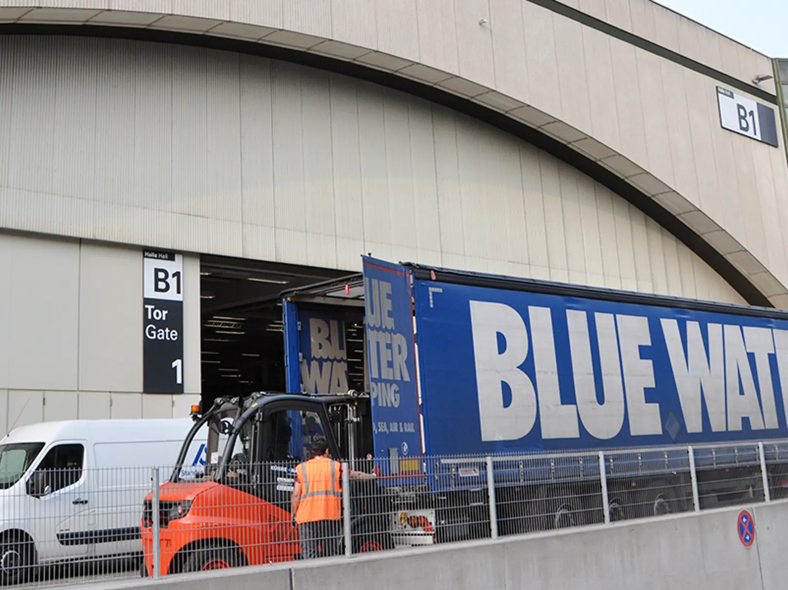 Exhibition Logistics and coordination for fairs and trade shows worldwide