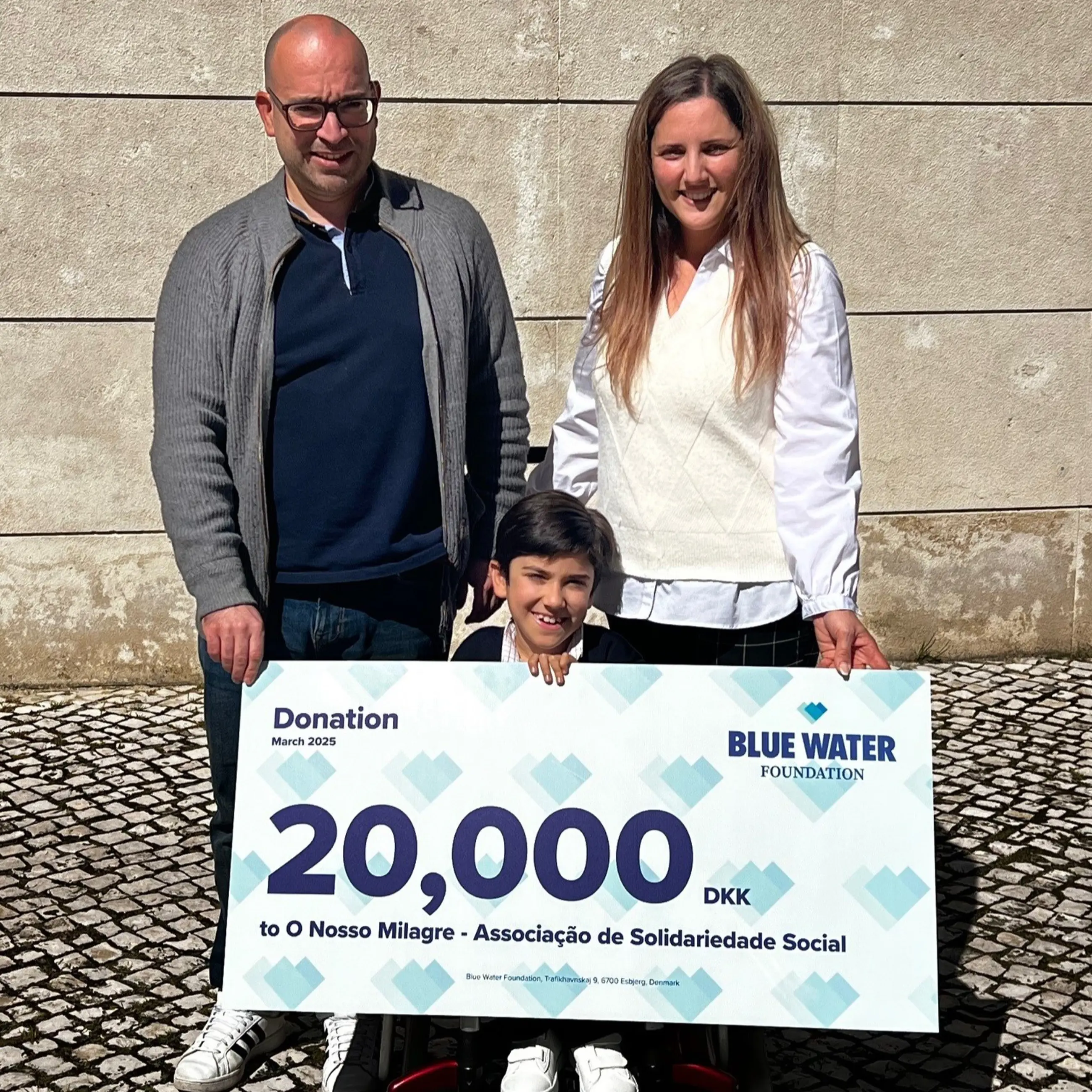 Blue Water Portugal celebrates 10 years and donates to local charity