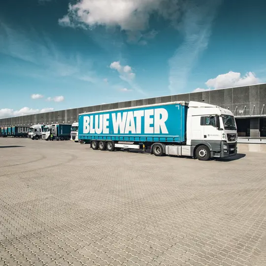 Transport and logistics services worldwide | Blue Water Shipping