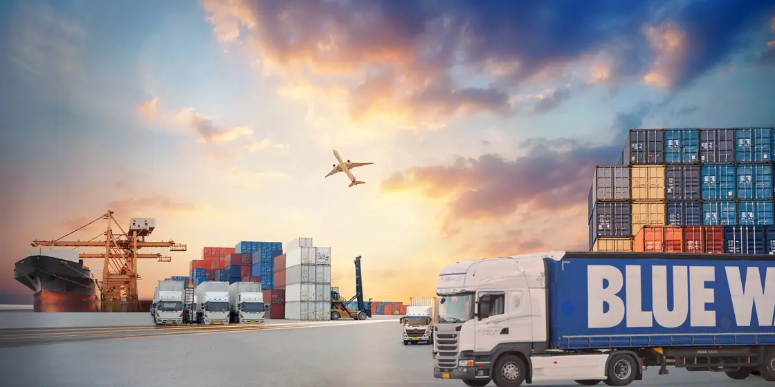 Ska jag välja sjöfrakt eller flygfrakt? Läs mer Blue Water