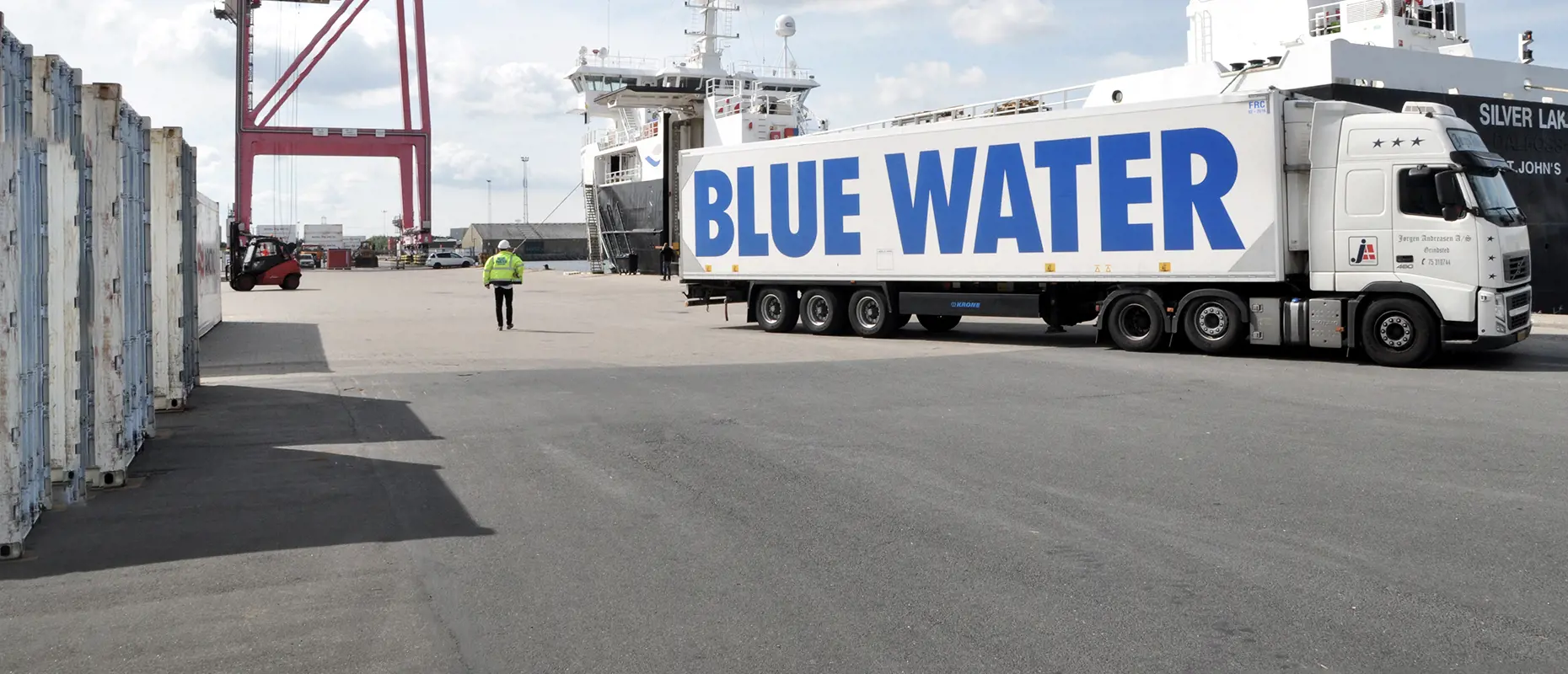 Blue Water Shipping: Transport and logistics services worldwide
