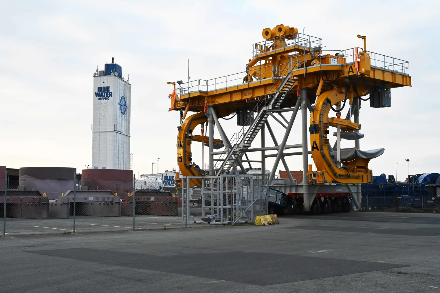 Stevedoring services and supervising of cargo loading and unloading