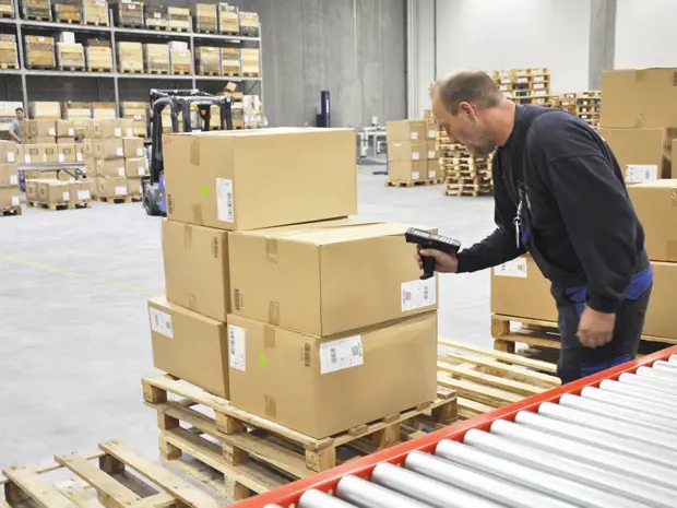 Courier service and express delivery in Denmark and Europe