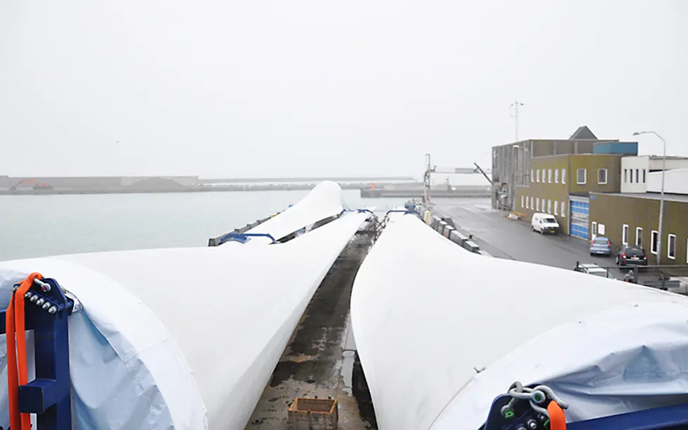 Wind turbine transports, solar transports and renewables logistics