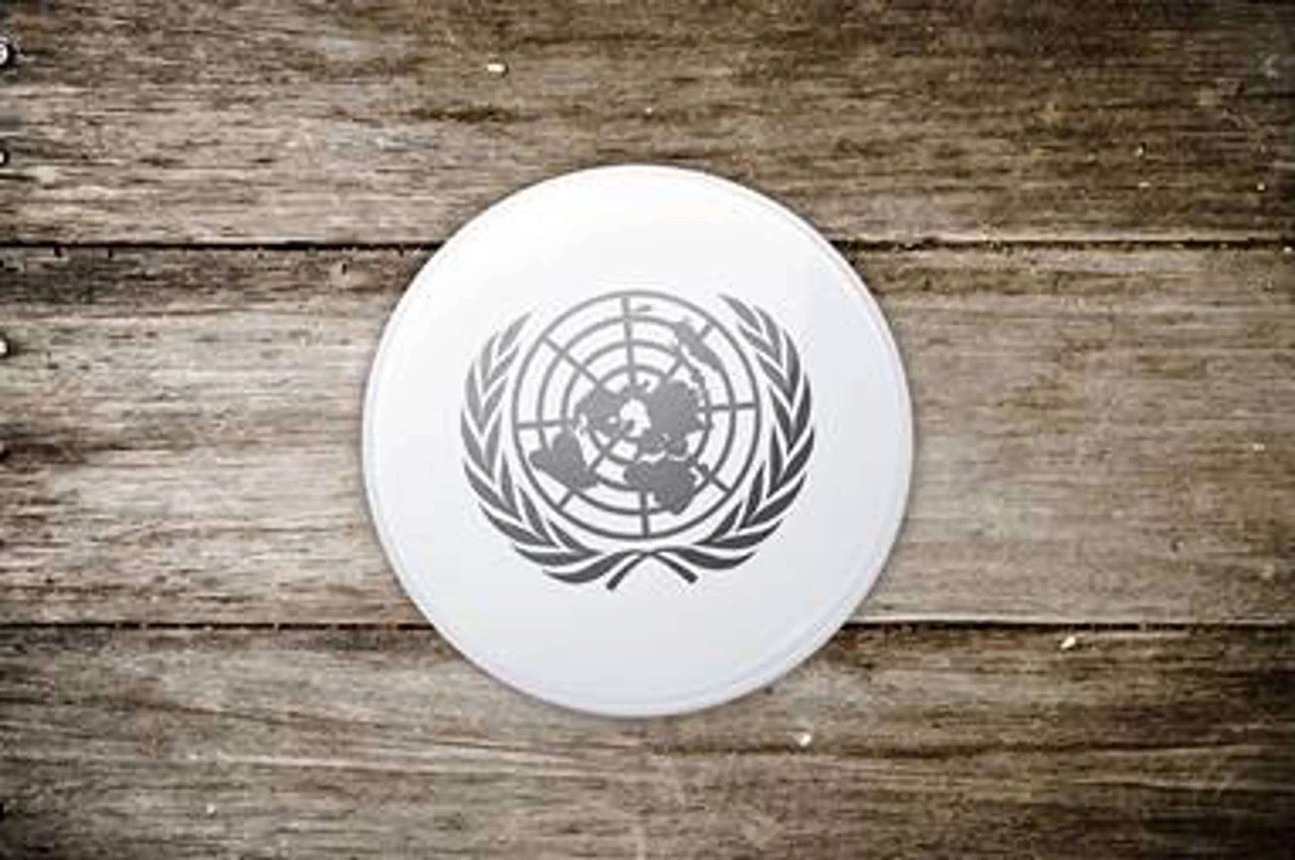 Logistics for disaster areas and humanitarian aid transports