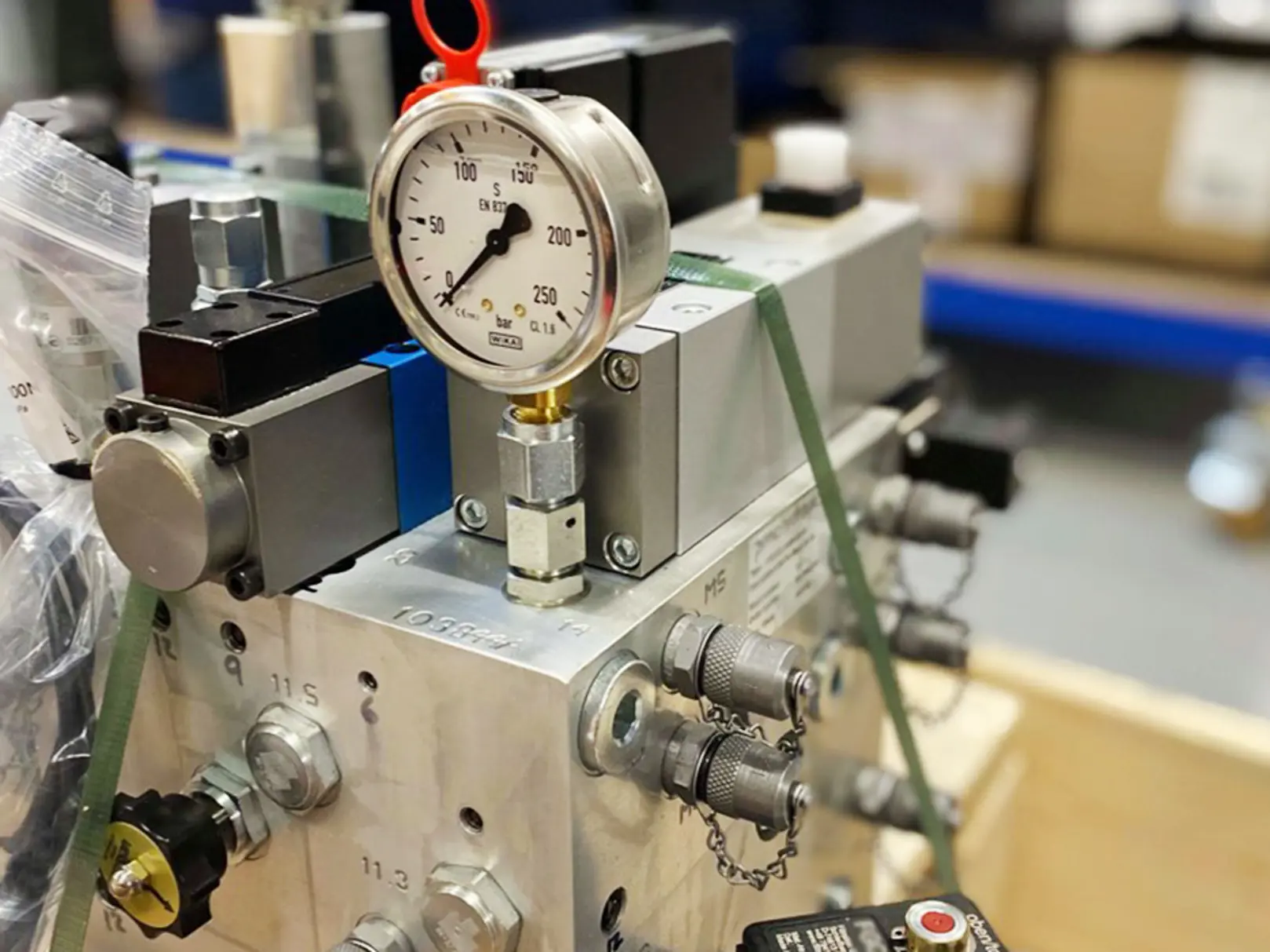 Your turnkey services for onshore wind turbine installation