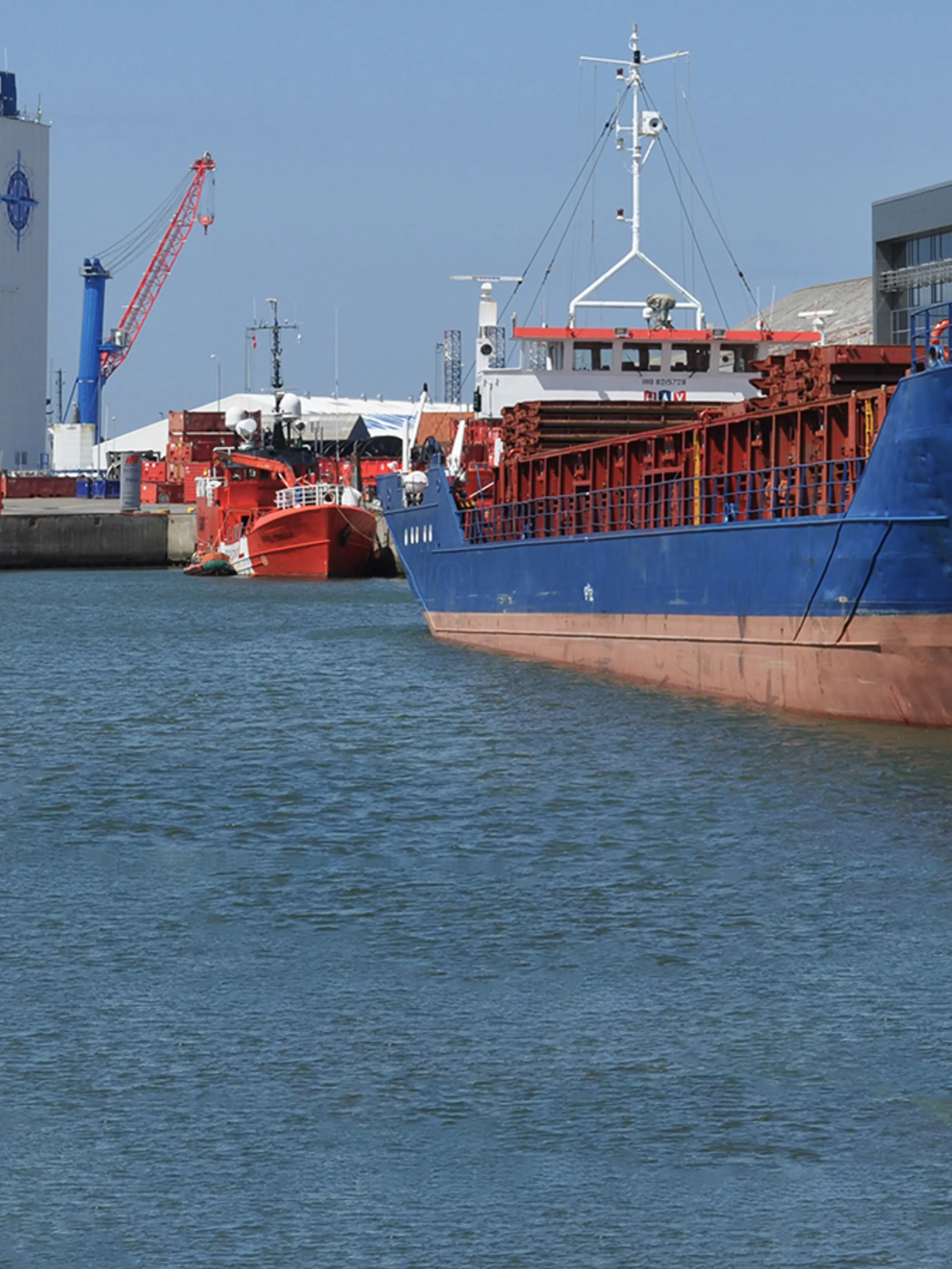 Blue Water Shipping: Transport and logistics services worldwide