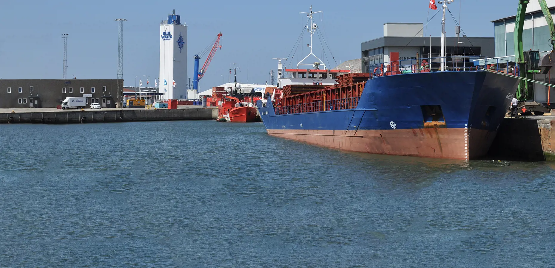 Blue Water Shipping: Transport- och logistiktjänster över hela världen