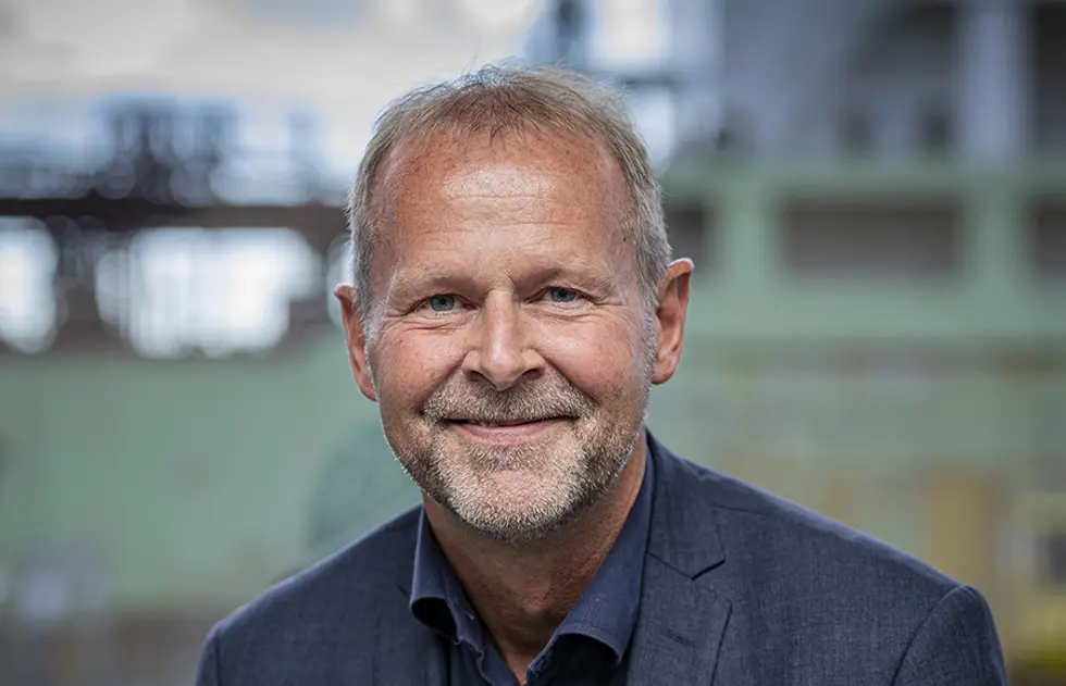 Management and global network in Blue Water Shipping