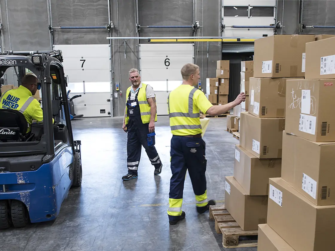 Courier service and express delivery in Denmark and Europe