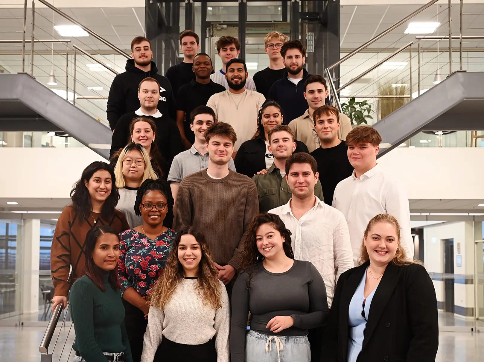 Become a transport and logistics trainee at Blue Water Shipping